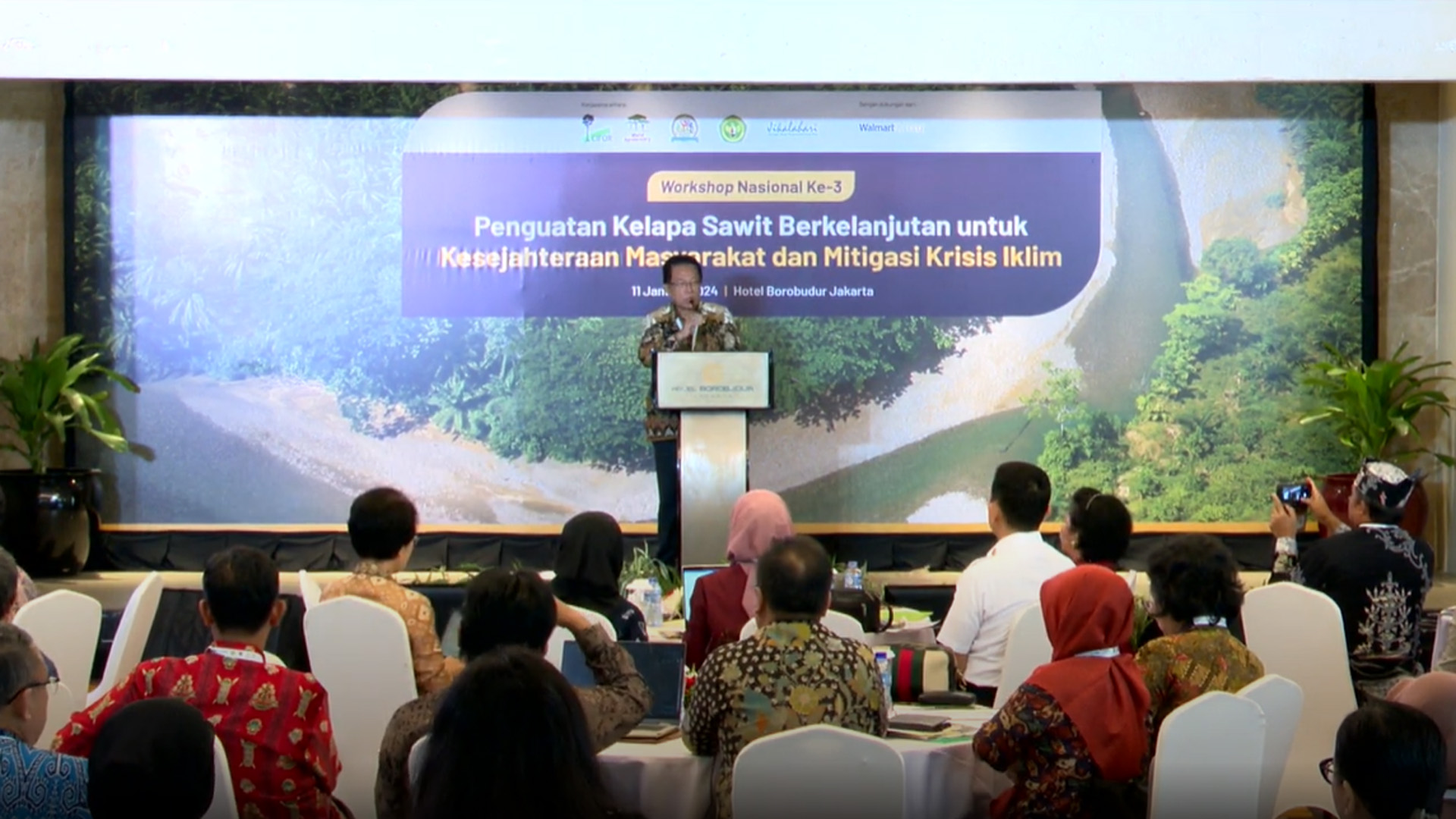 Strengthening sustainable palm oil for community welfare and climate crisis mitigation | CIFOR-ICRAF
