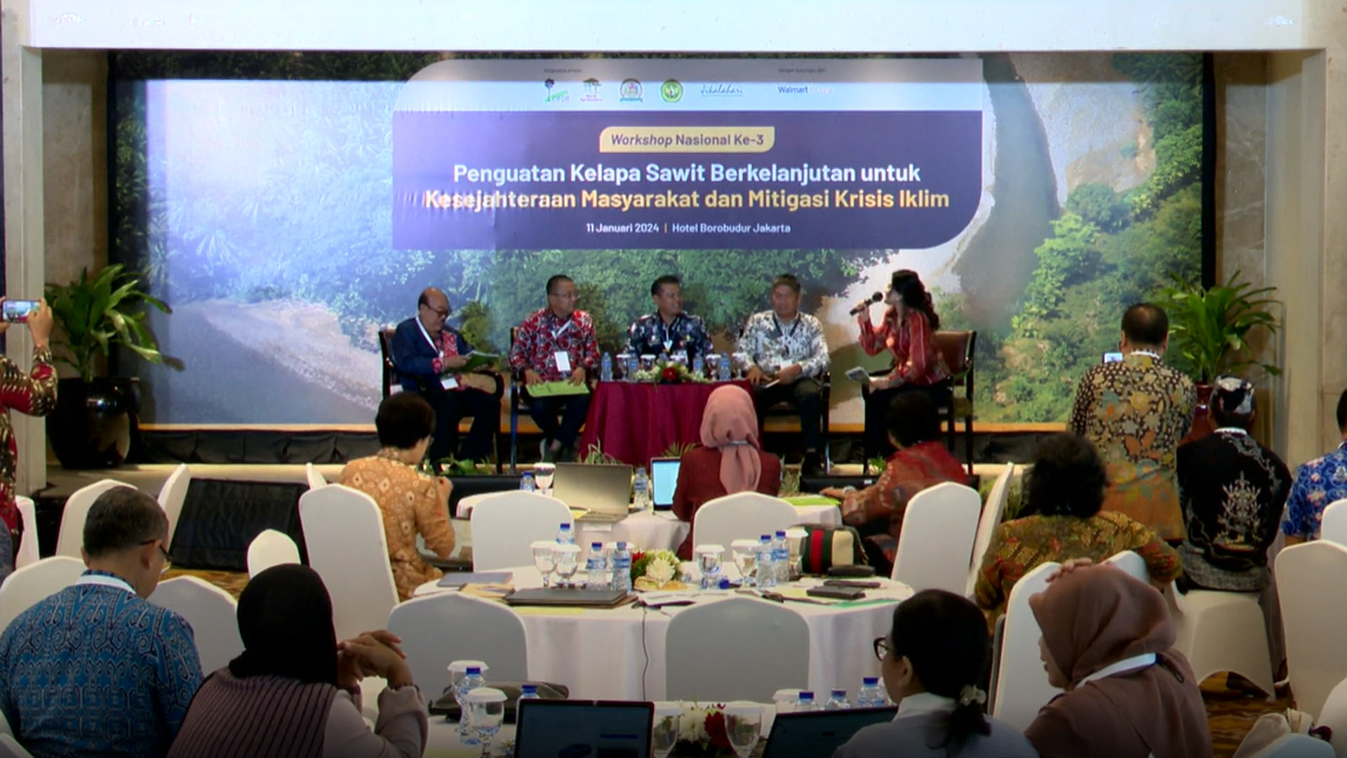 Strengthening sustainable palm oil for community welfare and climate crisis mitigation | CIFOR-ICRAF